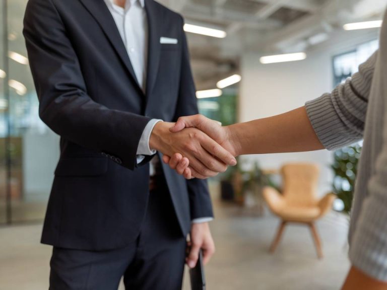 Comment réussir un appel avec la méthode croc : exemples et conseils